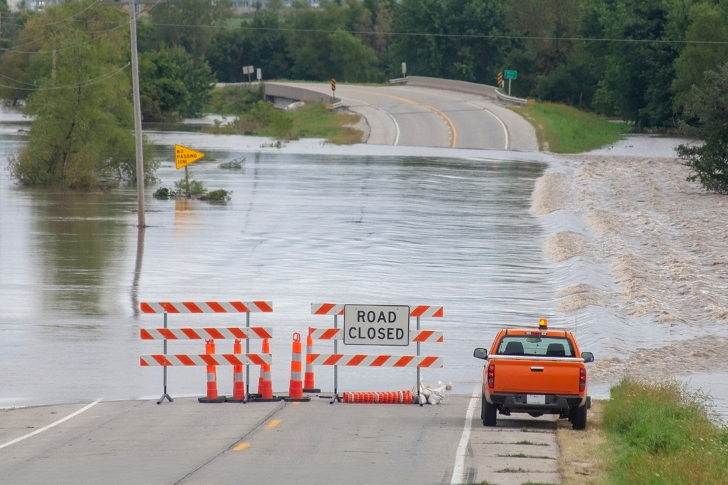 How the Veloci Sludge Pump Helps Clean Up Standing Water After Floodin ...